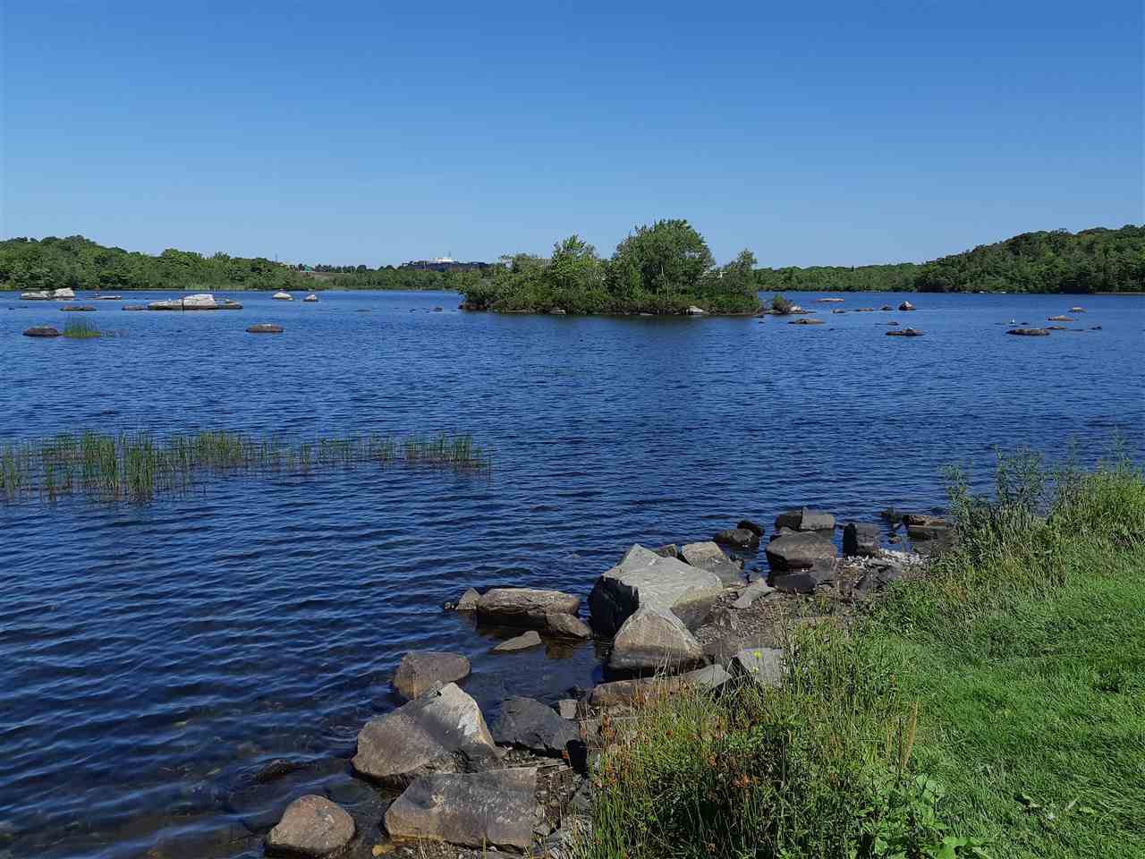 Albro Lake Island, Dartmouth, Dartmouth (MLS® 201920882). $21,500 for ...