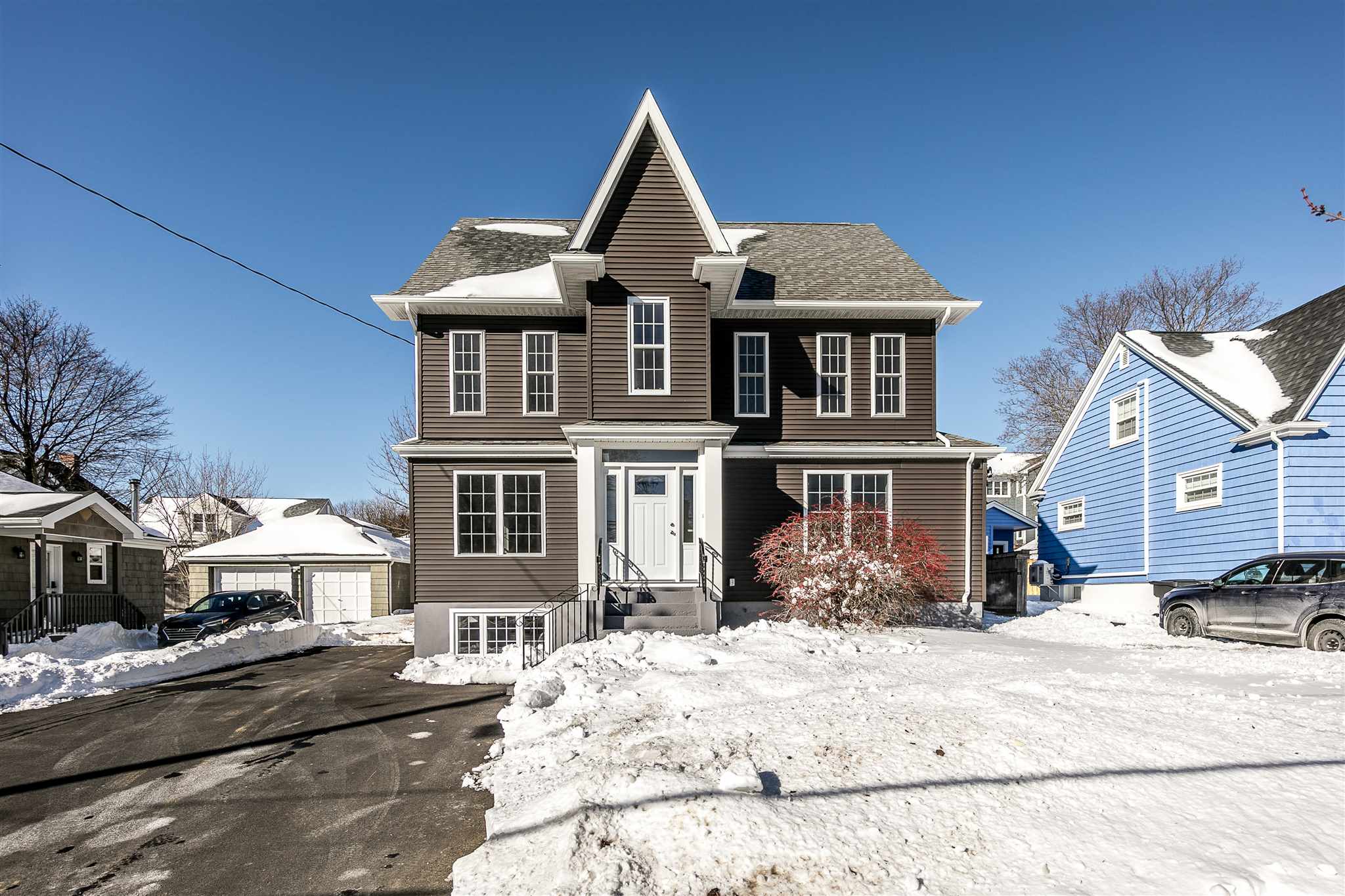 6715 Quinpool Road, Halifax, (MLS® 202102345) RE/MAX nova