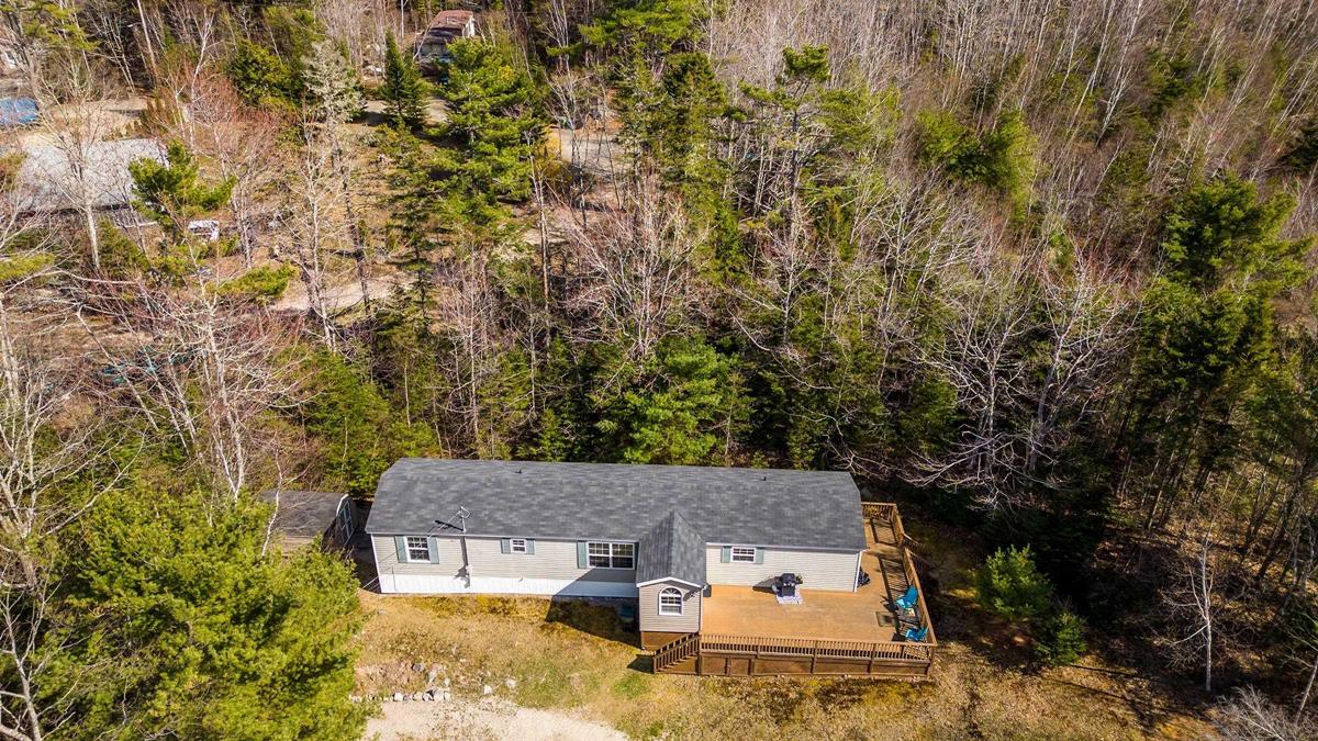 29 Spruce Drive, Mill Cove, (MLS® 202307555) RE/MAX nova