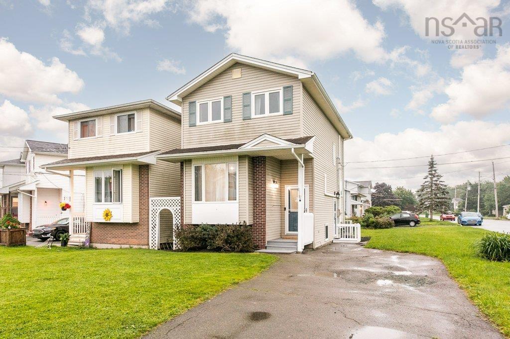 17 Governors Lake Drive, Timberlea, (MLS® 202315305) RE/MAX nova