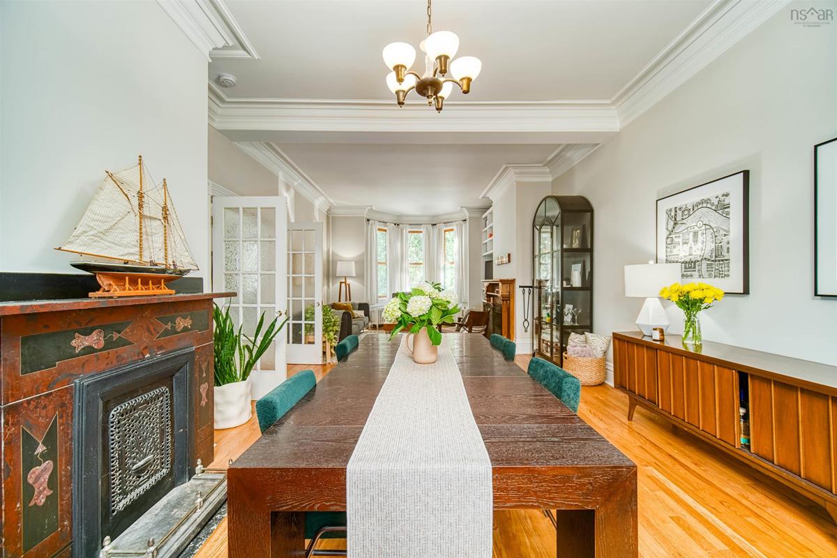 1674 Robie St., Halifax, (MLS® 202316529) RE/MAX nova