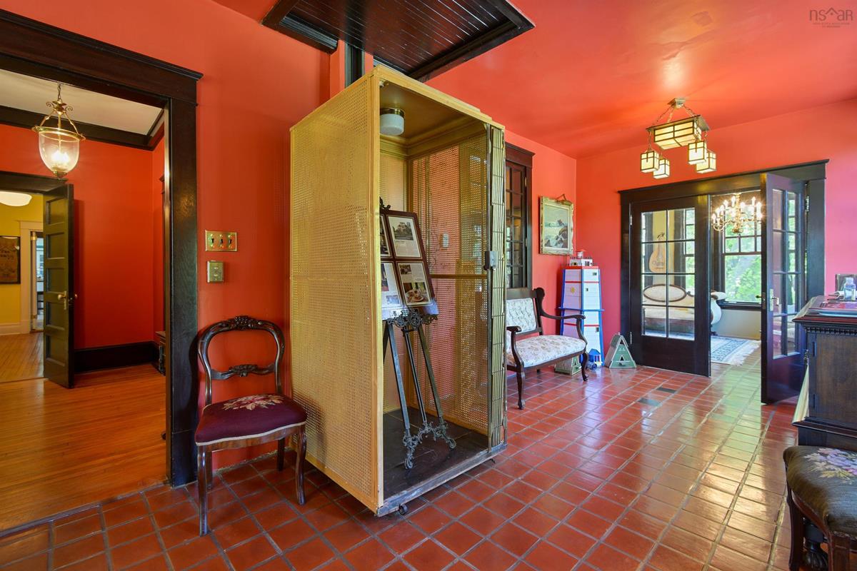 317 CHURCH, Little Bras D'Or, (MLS® 202414124) RE/MAX nova