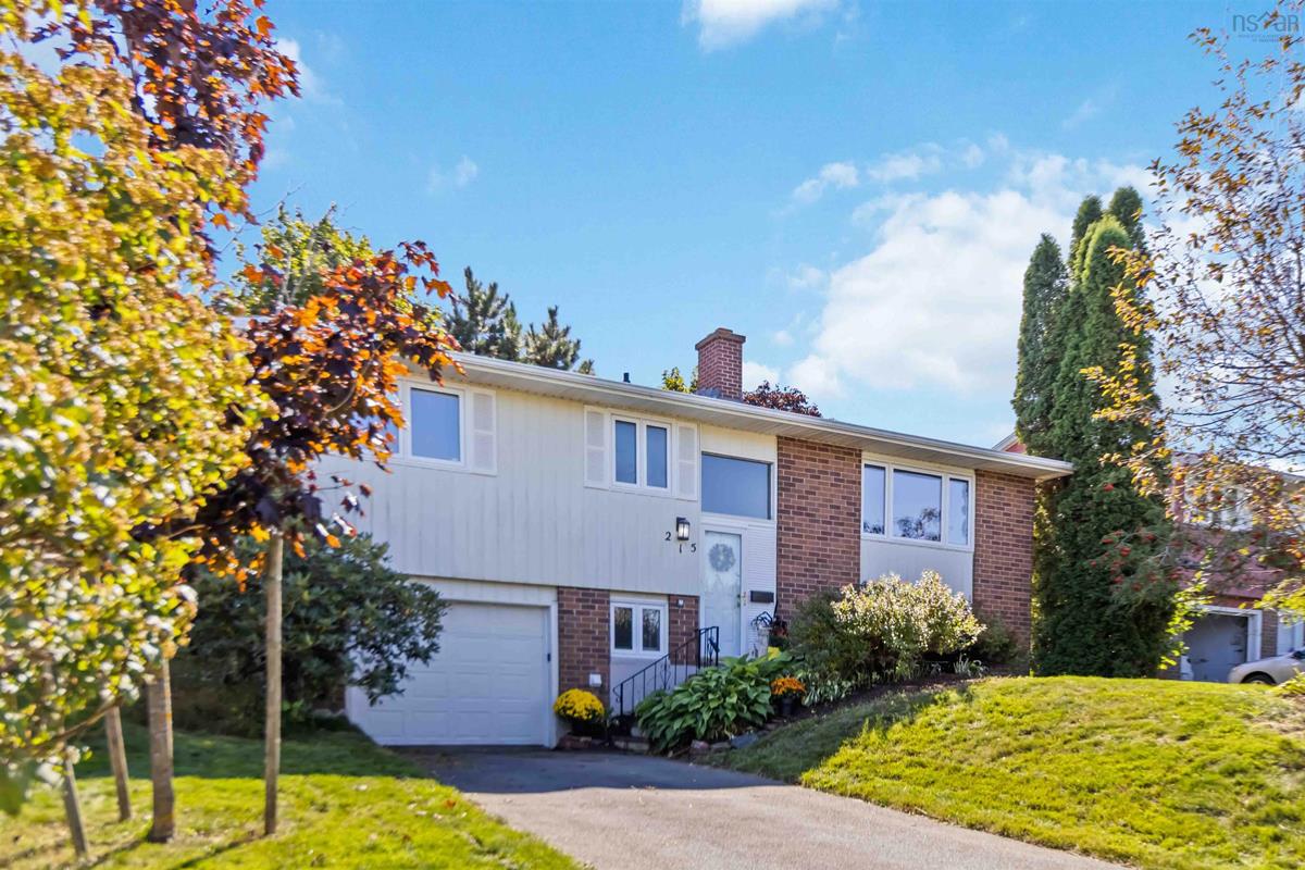 215 Colby Drive, Colby Village, (MLS® 202523315) REMAX NOVA