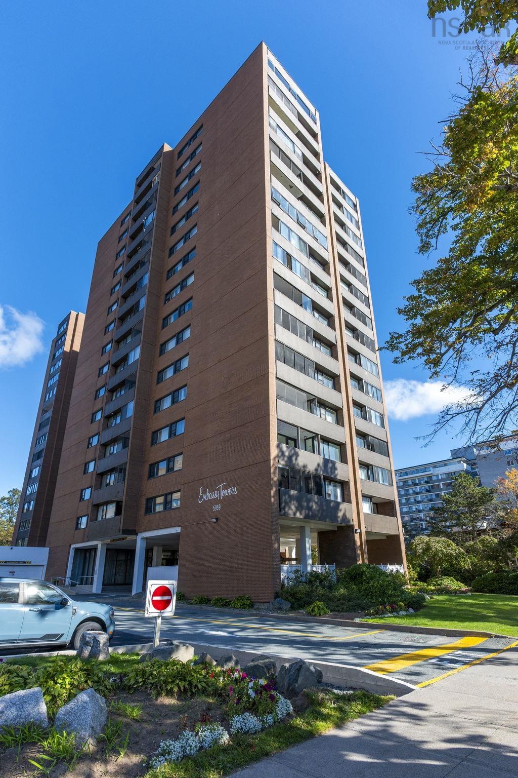 1005 5959 Spring Garden Road, Halifax, (MLS® 202524947) REMAX NOVA