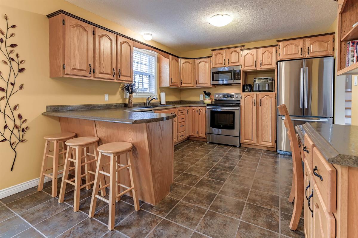 2757 Poplar Drive Coldbrook, Coldbrook, (MLS® 202527269) REMAX NOVA